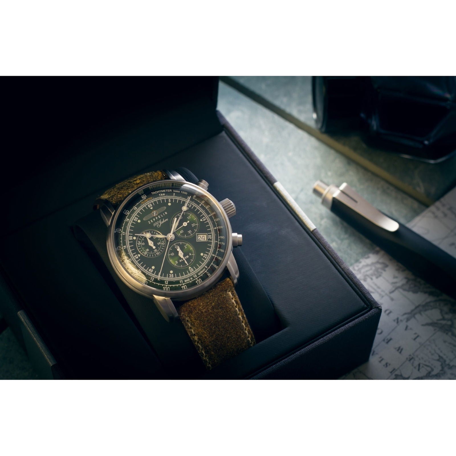 Zeppelin 8680-4 100 Years Green Dial Chronograph Wristwatch | HS ...